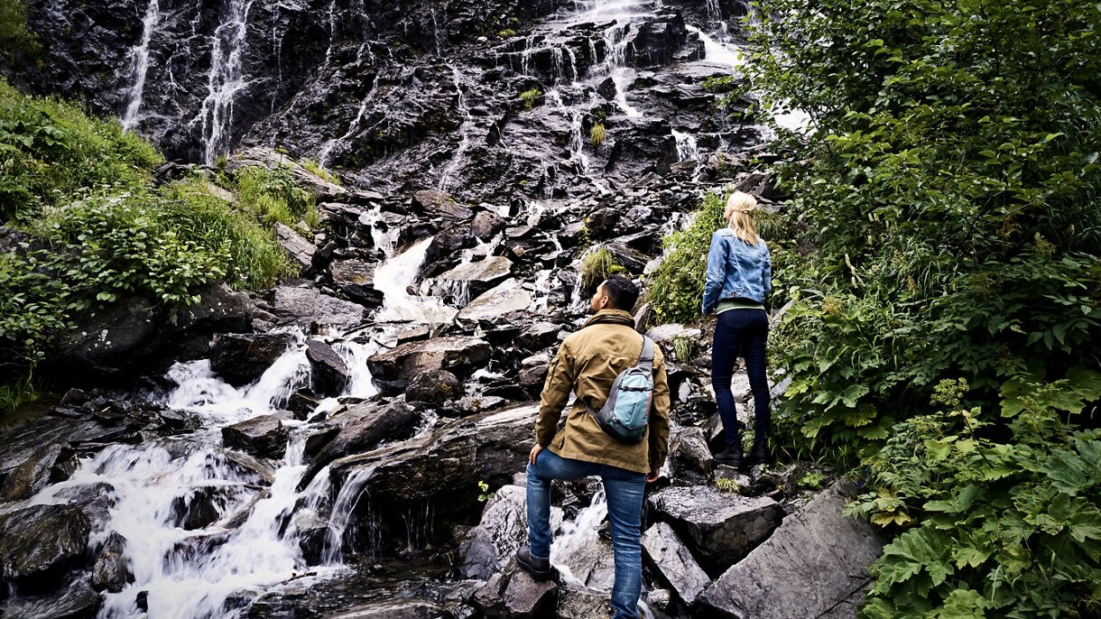 5 Trails to Experience Hiking in Alaska - Princess Cruises