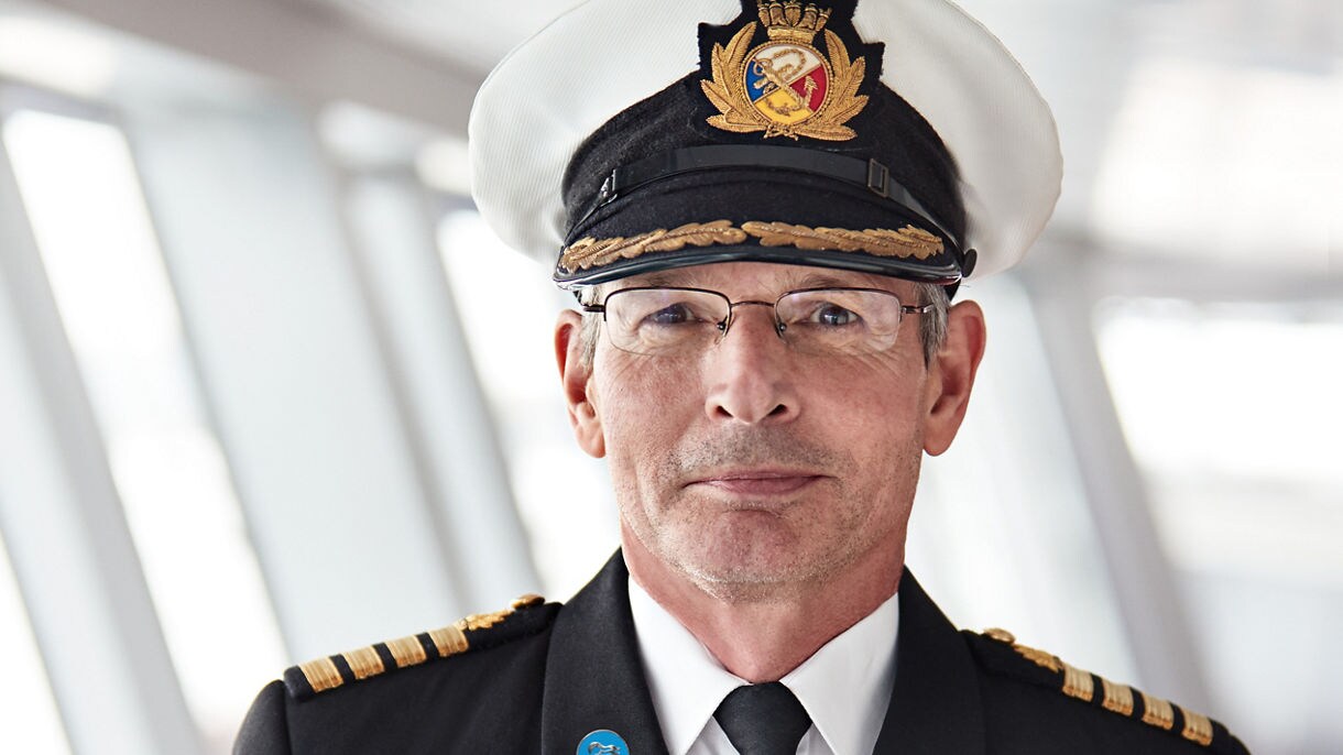 Captain Nick Nash Appointed Commodore of the Princess Cruises Global Fleet - Princess Cruises